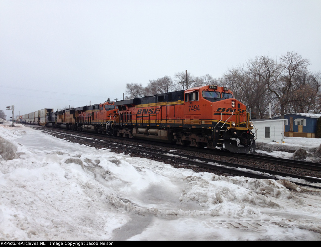 BNSF 7494